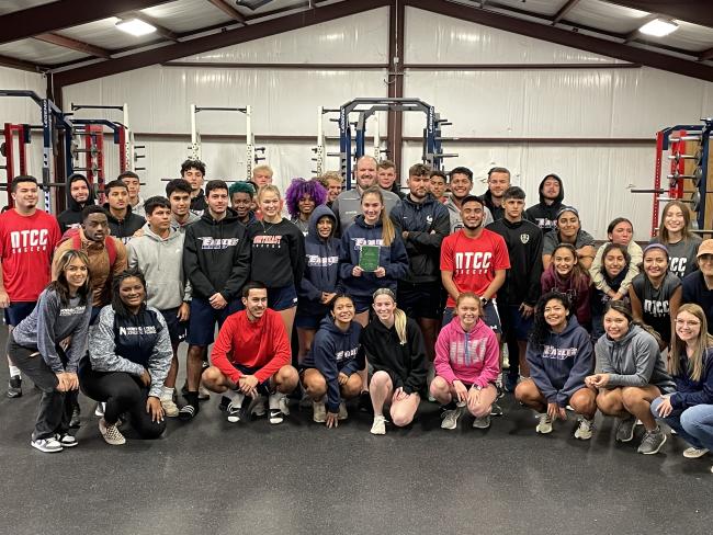 Zoe Craven Named Longview Orthopaedic Clinic Athlete of the Week ...